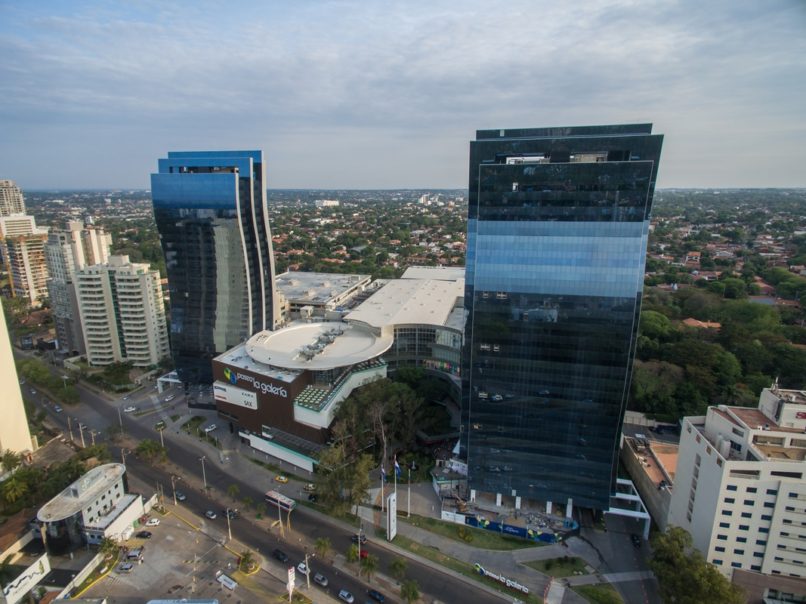 Paseo La Galería – 6 ARQUITECTOS